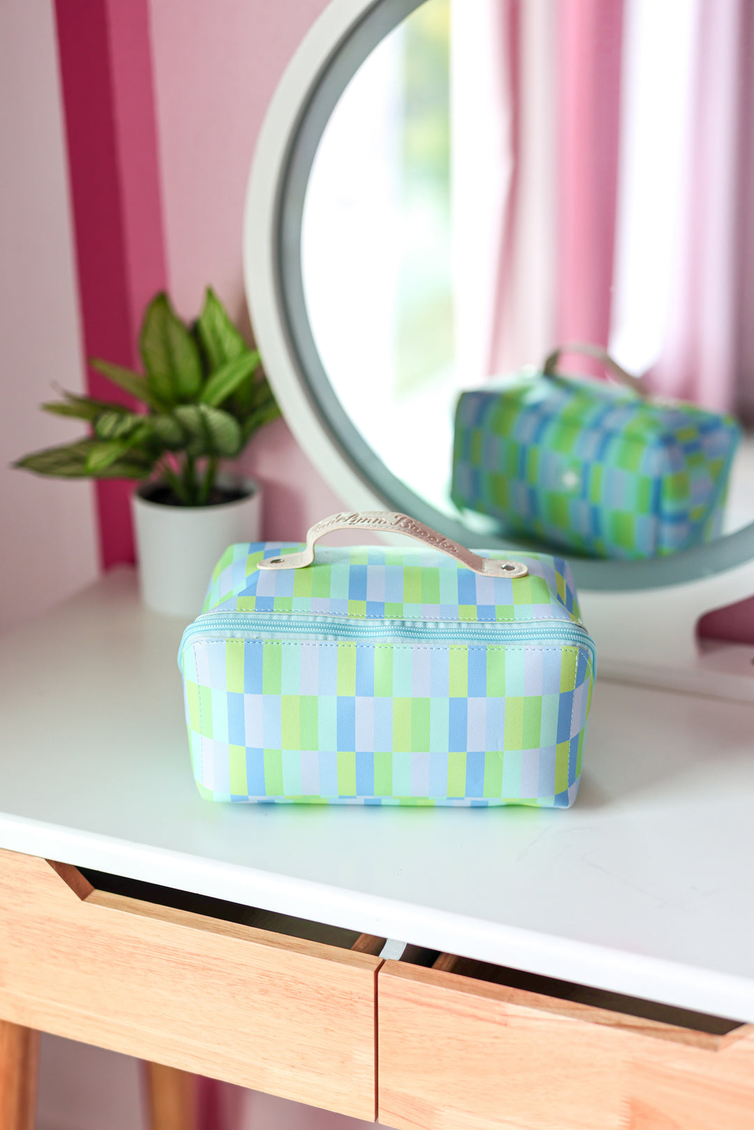 Hold All Cosmetic Bag - Watercolor (Blue/Green) – Jadelynn Brooke®